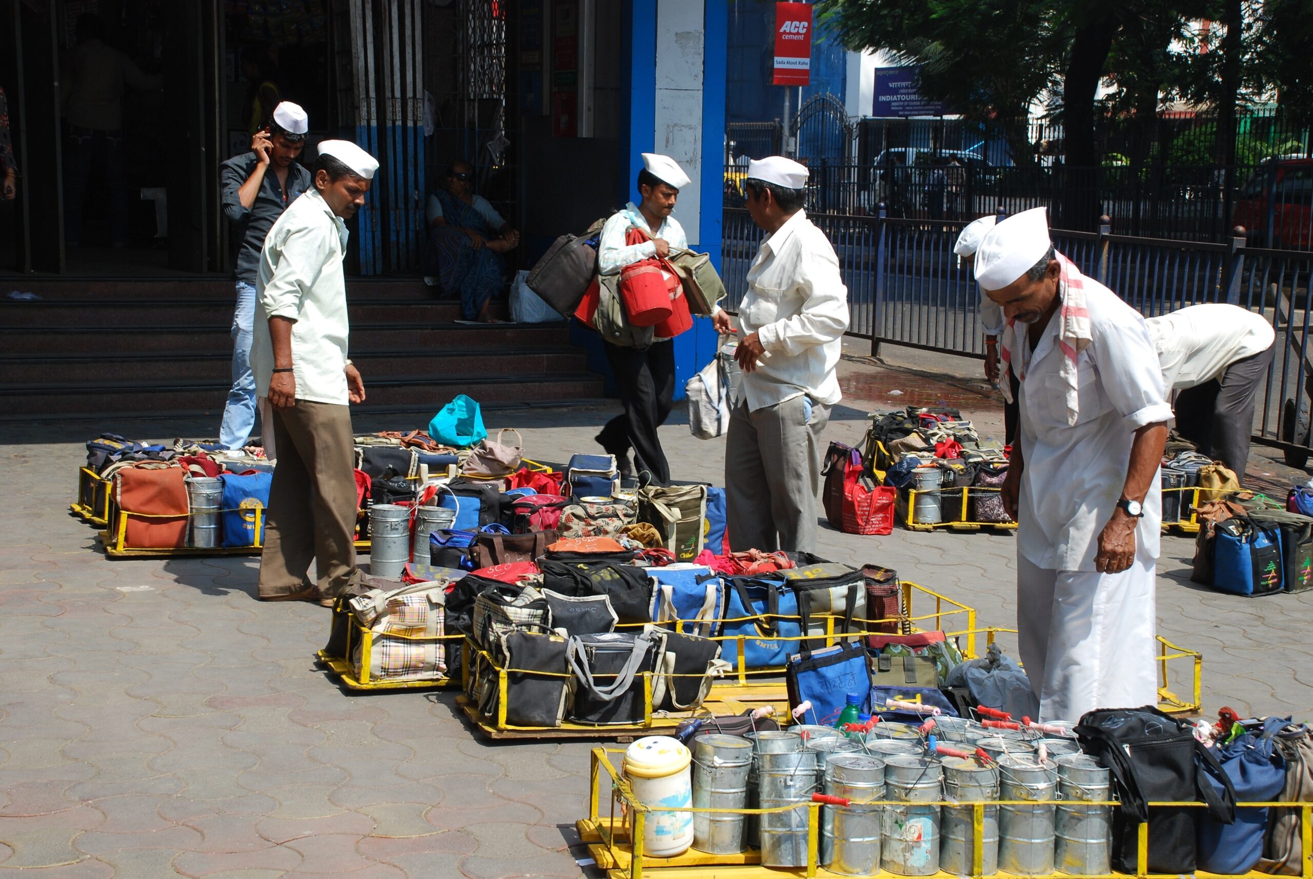The Incredible Story of Mumbai’s Dabbawalas - PillowMint